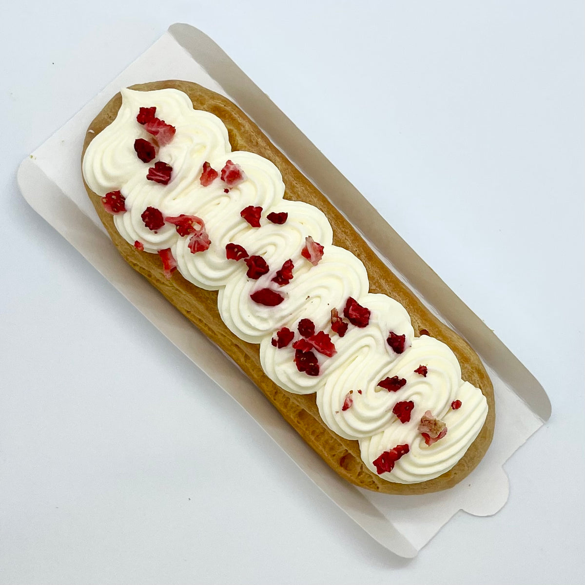 Eclair #05 - Vanilla & Whipped Cream – Cakery Copenhagen